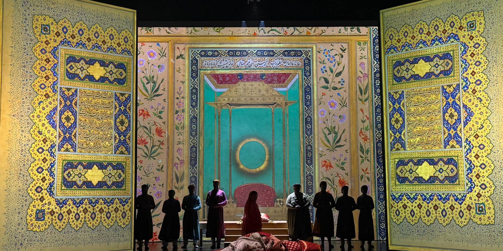 Taj Mahal rehearsal photos | Grange Park Opera